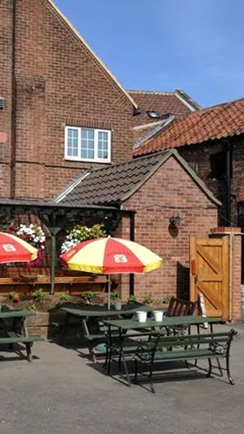 The George Inn // Friends // Music // Laughs